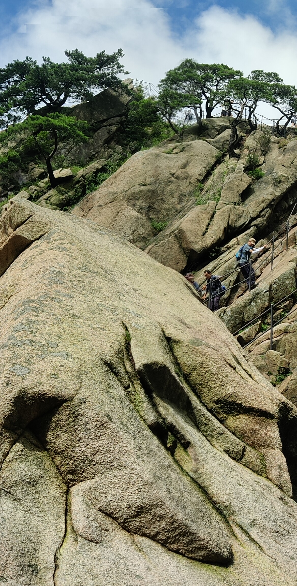 HIKING || JULHAS SUJAN